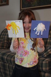 Our Crafts ~N~ Things » Blog Archive » Lion and Lamb Puppets